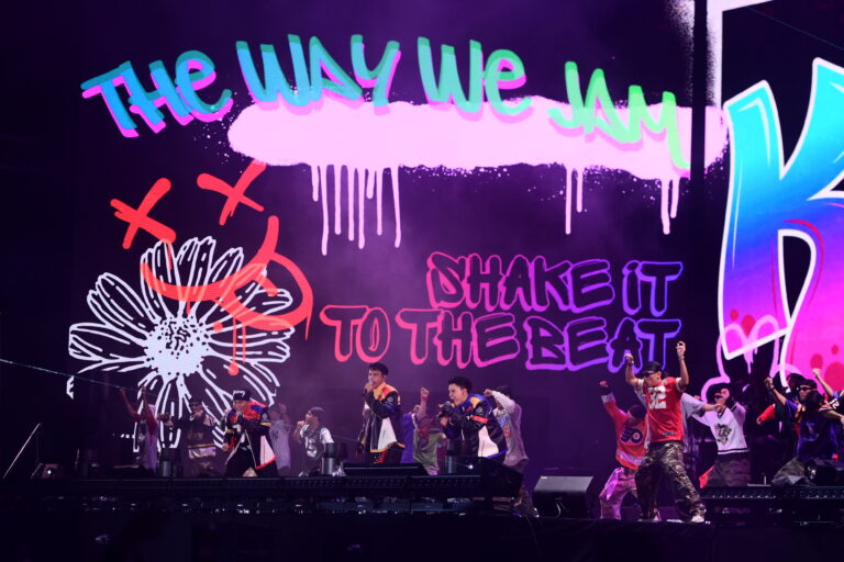 KRU himpun 12,000 peminat dalam GenKRU Finale 2025 di Stadium Hoki ...